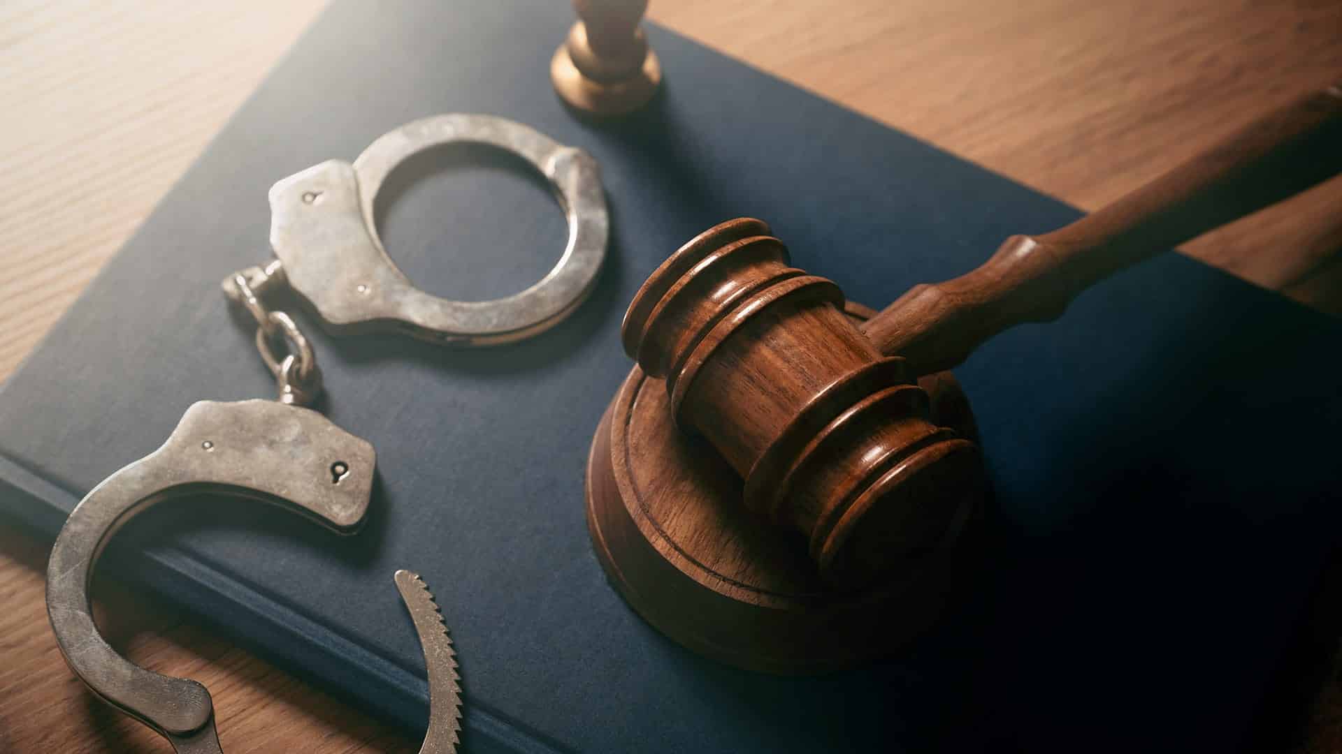 Антикор задержал главу отдела образования Актау