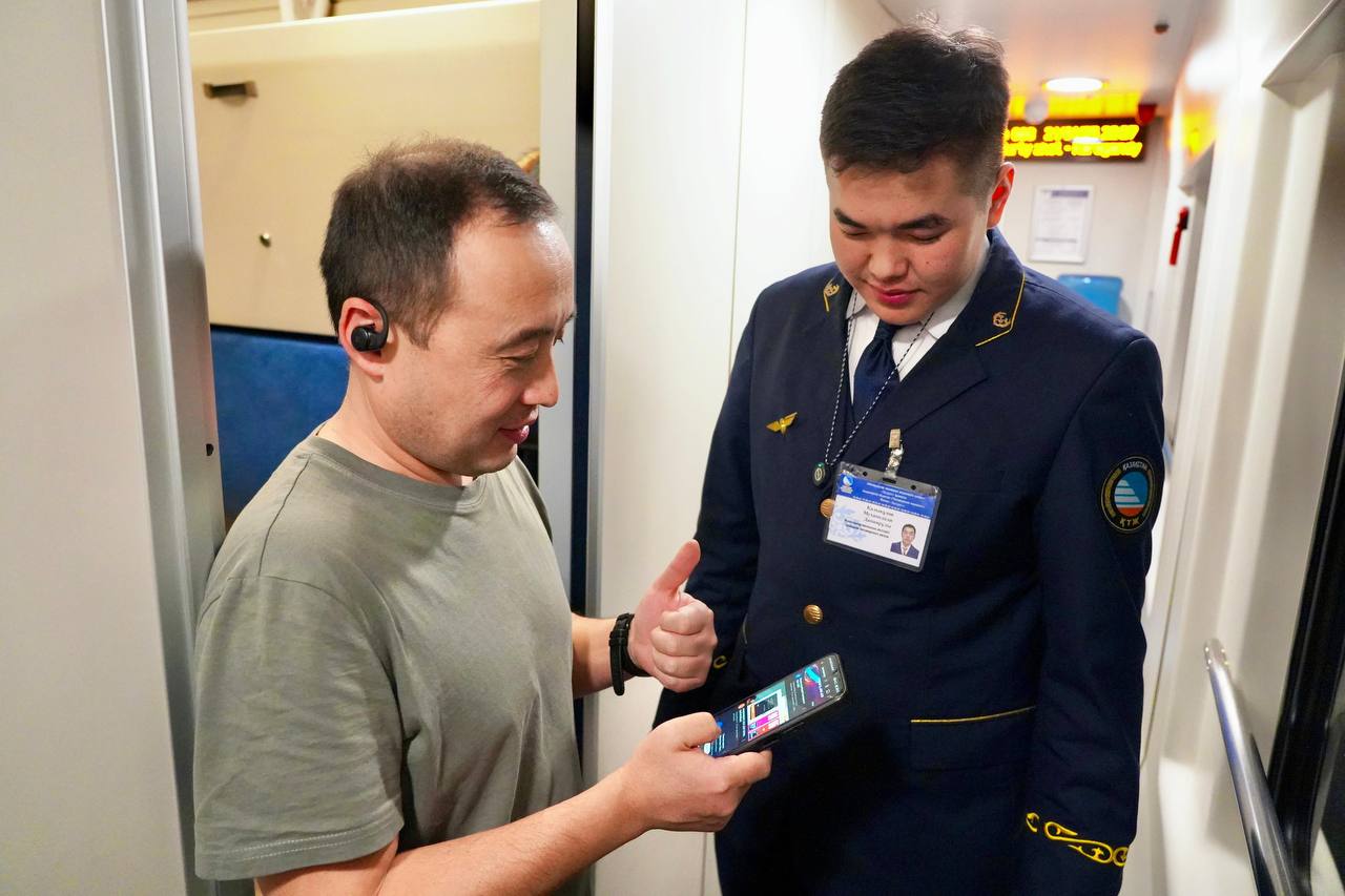 Kazakhstan Railway launches OneWeb-powered internet on its Almaty ...
