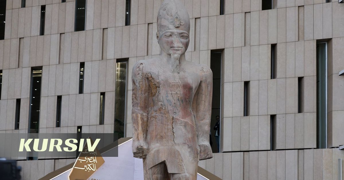 Egypt unveils King Tut's collection in landmark new museum