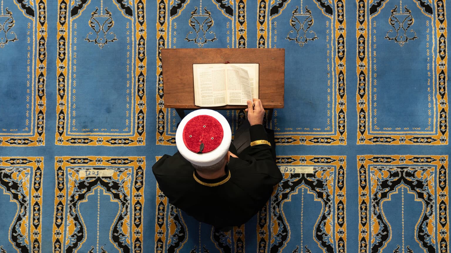 Kazakhstan cracks down on Islamic bloggers, but some escape scrutiny